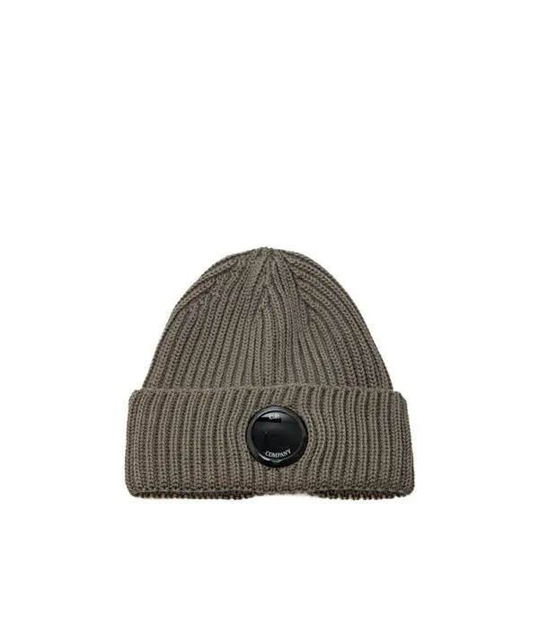 C.P. COMPANY Beanie With Iconic Lens Detail - Gray