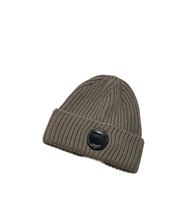 C.P. COMPANY Beanie With Iconic Lens Detail - Gray