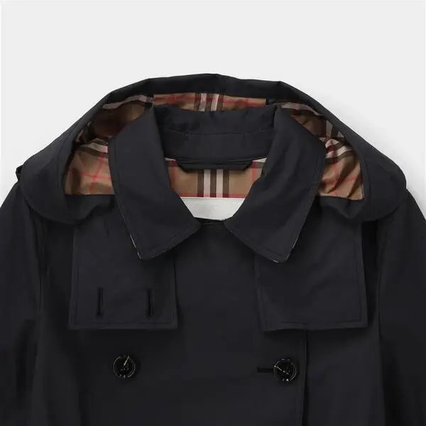 Burberry Long-sleeved Trench Coat - Black