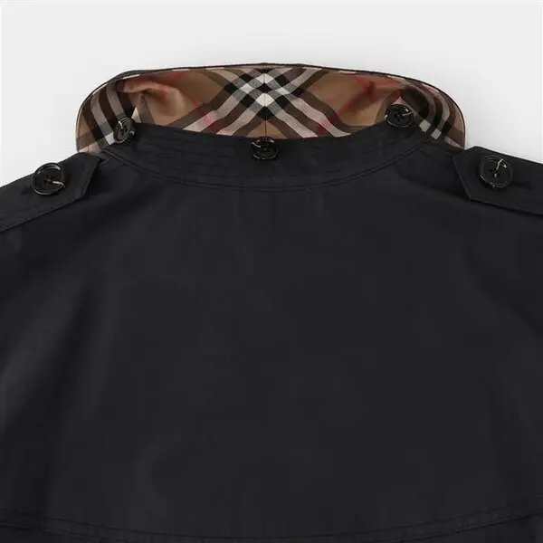 Burberry Long-sleeved Trench Coat - Black