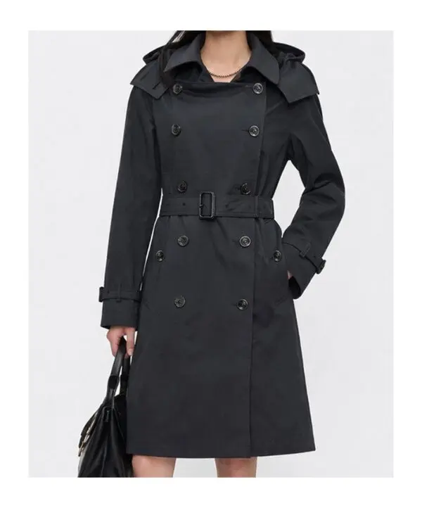 Burberry Long-sleeved Trench Coat - Black