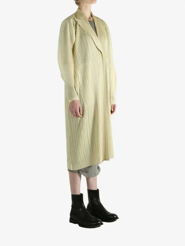 PLEATS PLEASE BY ISSEY MIYAKE December Coat