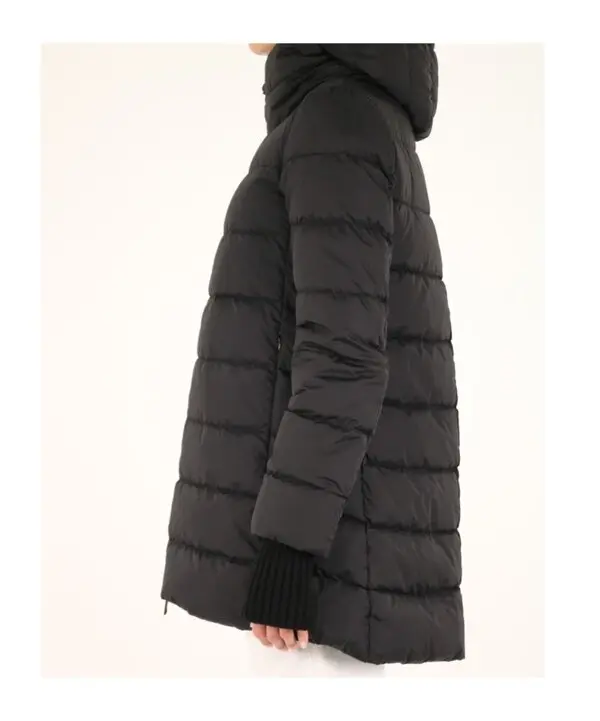 Herno Quilted Down Jacket With Hood - Black