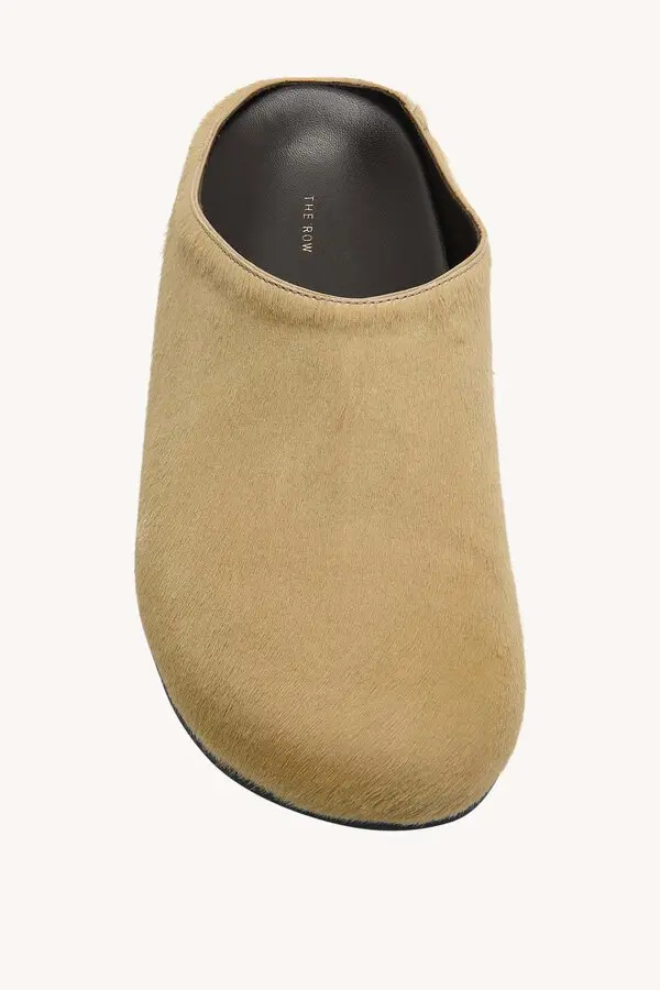 THE ROW Hudson Leather Slippers - Nude