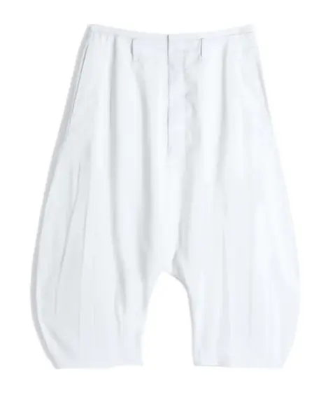 LEMAIRE Pleated Crinkled Viscose Twill Bermuda Shorts - Chalk