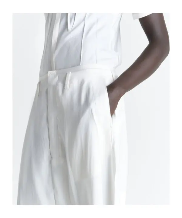 LEMAIRE Pleated Crinkled Viscose Twill Bermuda Shorts - Chalk