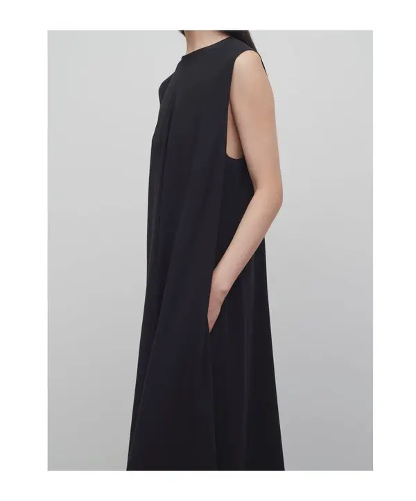 THE ROW Palau Sleeveless Maxi Dress