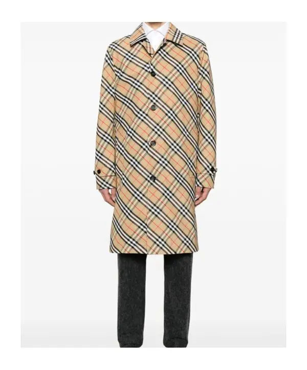Burberry Vintage Check Button-up Coat