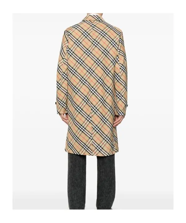 Burberry Vintage Check Button-up Coat