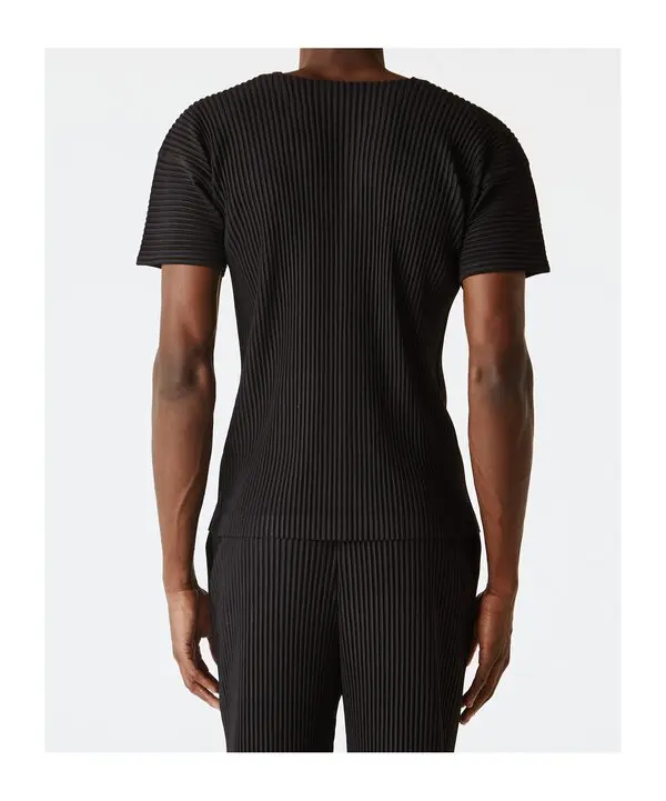 Issey Miyake Homme Plissé Pleated T-shirt - Black