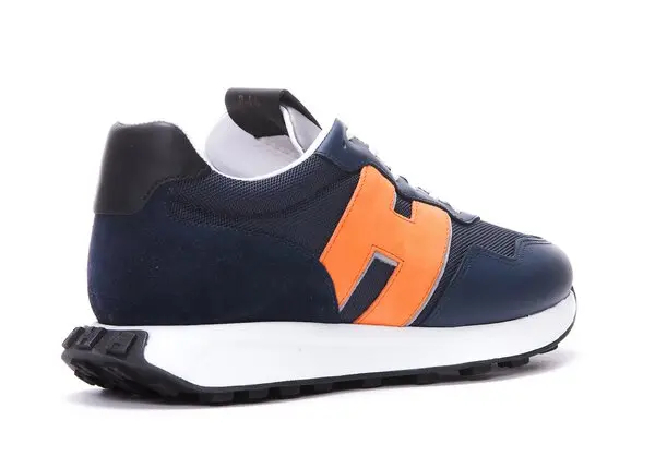 Hogan H601 Logo Patch Lace-up Sneakers - Black