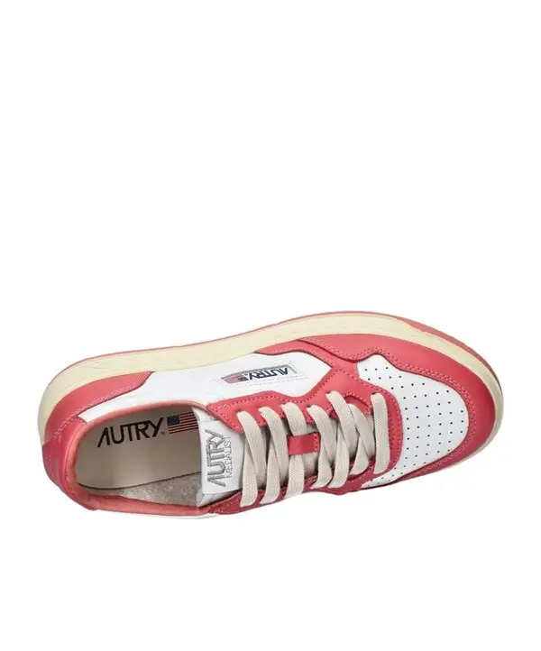 AUTRY Vintage Low-top Sneakers With Embossed Logo And Perforated Toe - Red