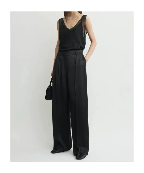 TOTEME Wide-leg Pleated Trousers - Black