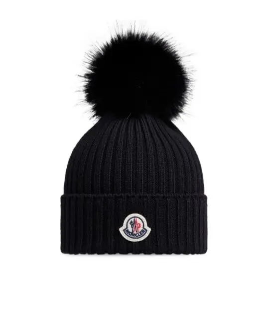 Moncler Pom Pom Beanie - Black