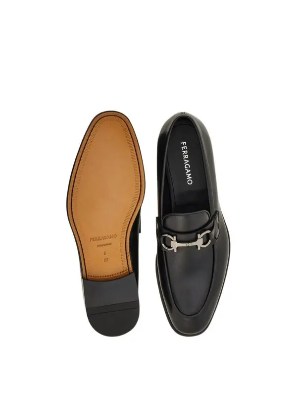 FERRAGAMO Gancini Buckled Loafers - Black