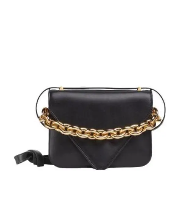 Bottega Veneta Small Leather Shoulder Bag With Chain Detail - Black
