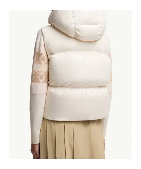 Moncler Pario Logo Patch Hooded Padded Gilet