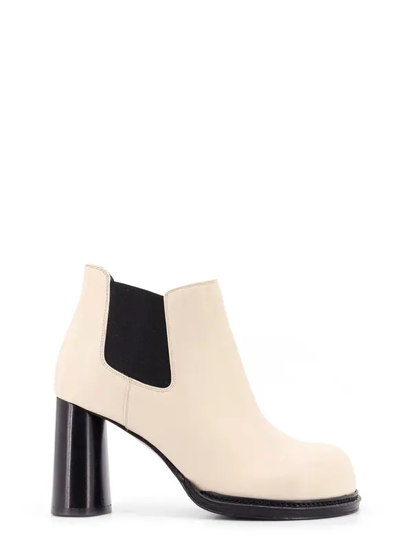 Bottega Veneta Cliff Chelsea Ankle Boots - White