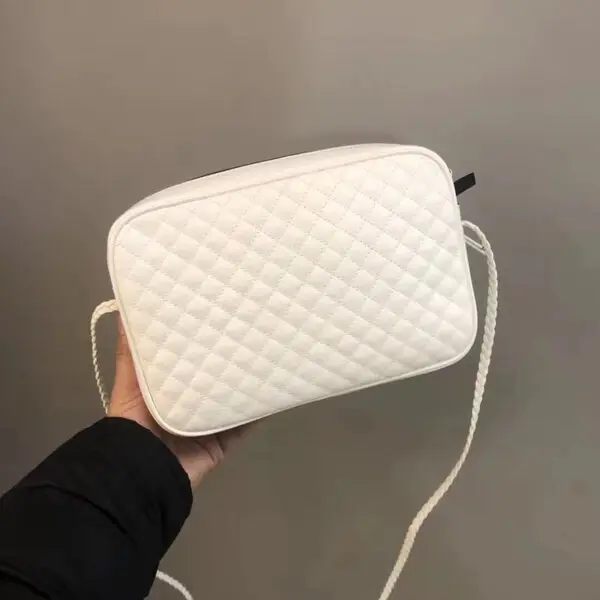Gucci Quilted Leisure Shoulder Bag - White