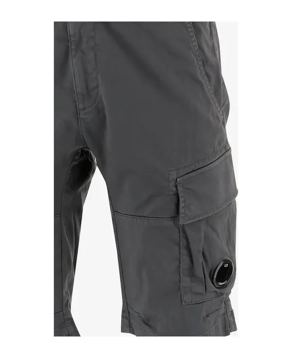 C.P. COMPANY Lens Pocket Cargo Shorts - Black