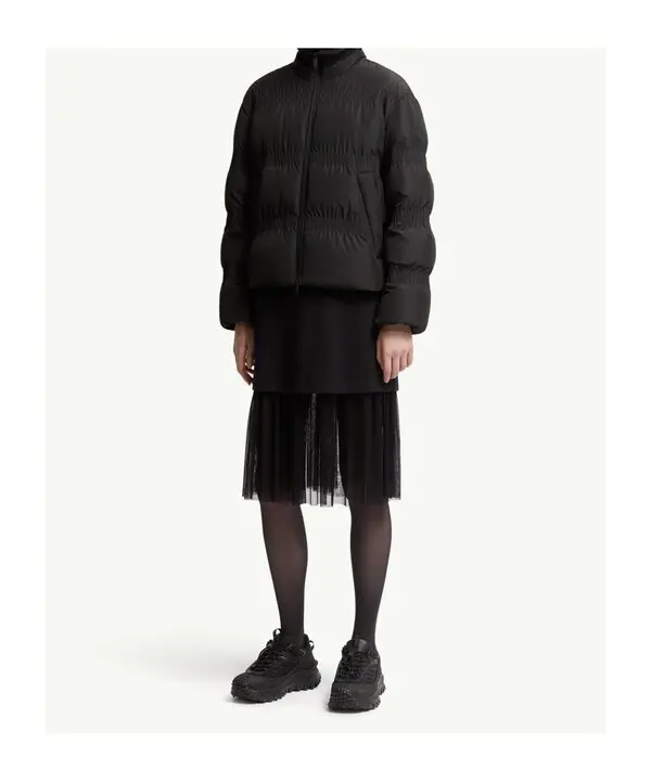 Moncler Ravignan Gather-quilted Short Down Jacket