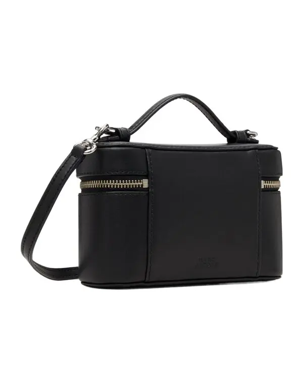 Marc Jacobs Logo Embossed Shoulder Bag - Black