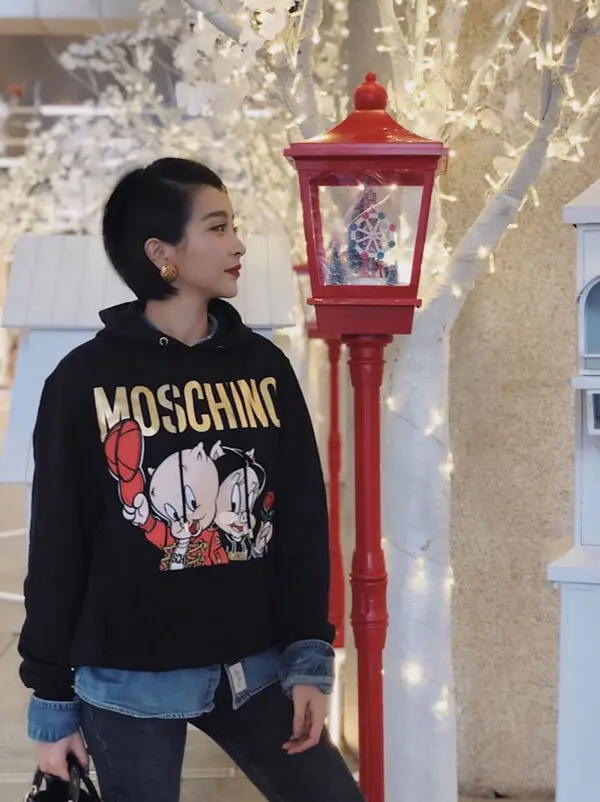 Moschino Piggy Oversized Hooded Sweater