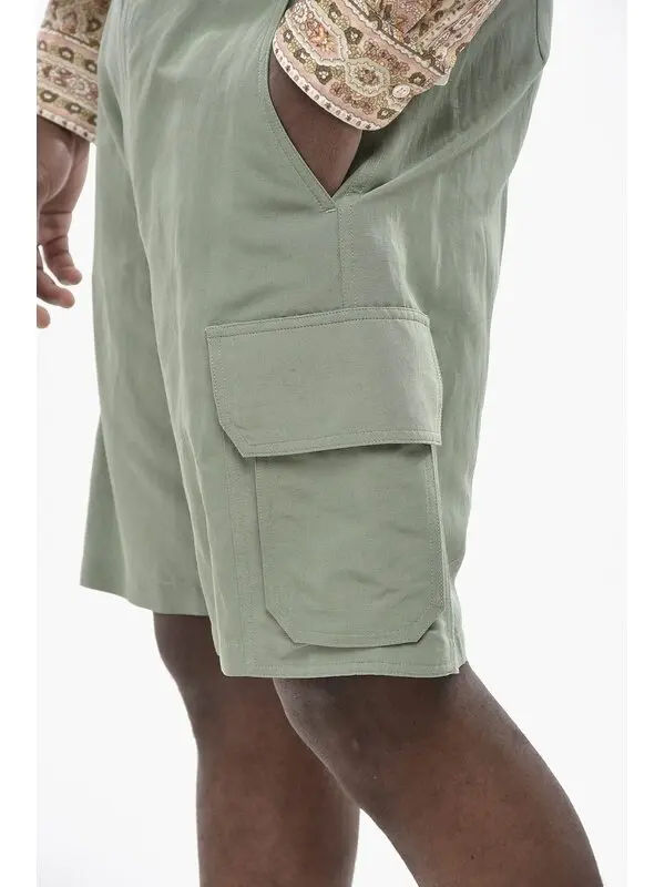 Loewe Logo Patch Cargo Shorts - Green