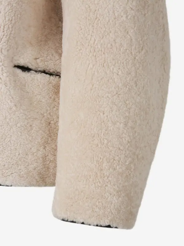TOTEME Teddy Shearling Clasp Buttoned Coat