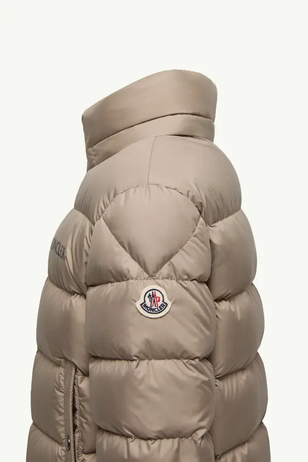 Moncler Bajan Down Jacket With Logo Detail - Light Brown