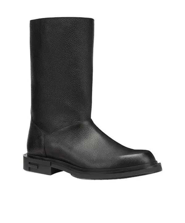 Fendi Calfskin Frame Boots - Black