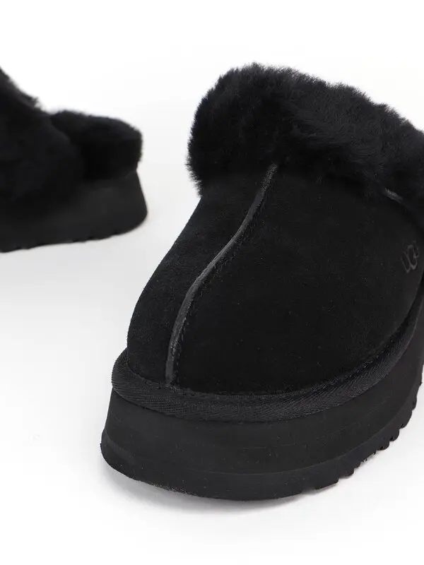 UGG Disquette Logo Embossed Platform Slippers - Black