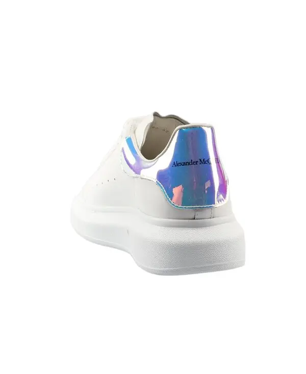 Alexander McQueen Oversized Low-top Sneakers With Pearlescent Detail - White