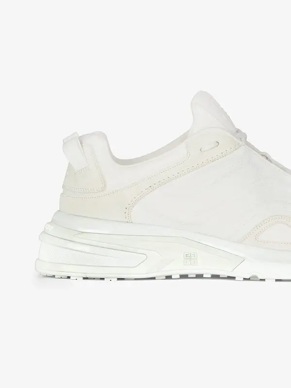 Givenchy Gv1 Light Sneakers - White