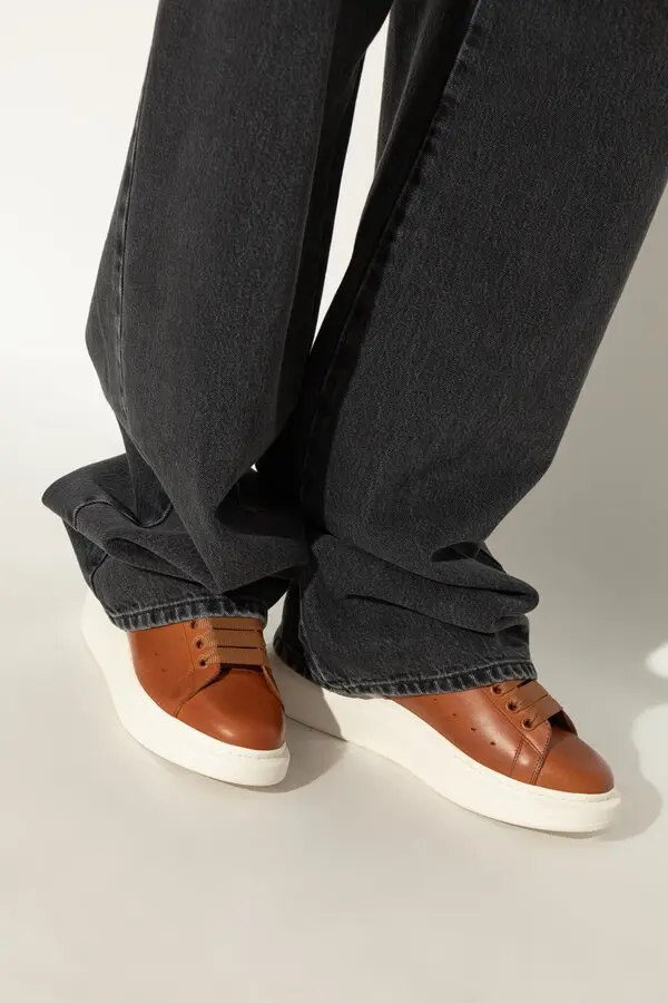 Alexander McQueen Oversized Lace-up Sneakers - Brown