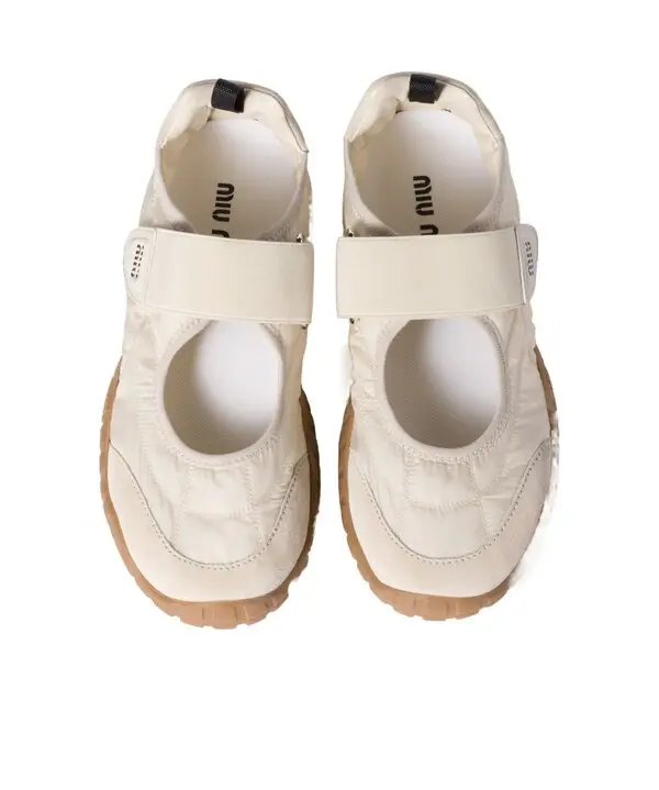 Miu Miu Round Toe Ballet Flats With Hook-and-loop Closure - Ivory