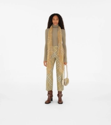 Burberry Vintage Check Fringed-edge Scarf
