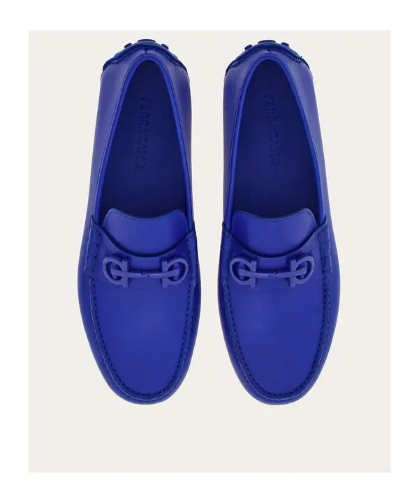 FERRAGAMO Round Toe Loafers - Blue