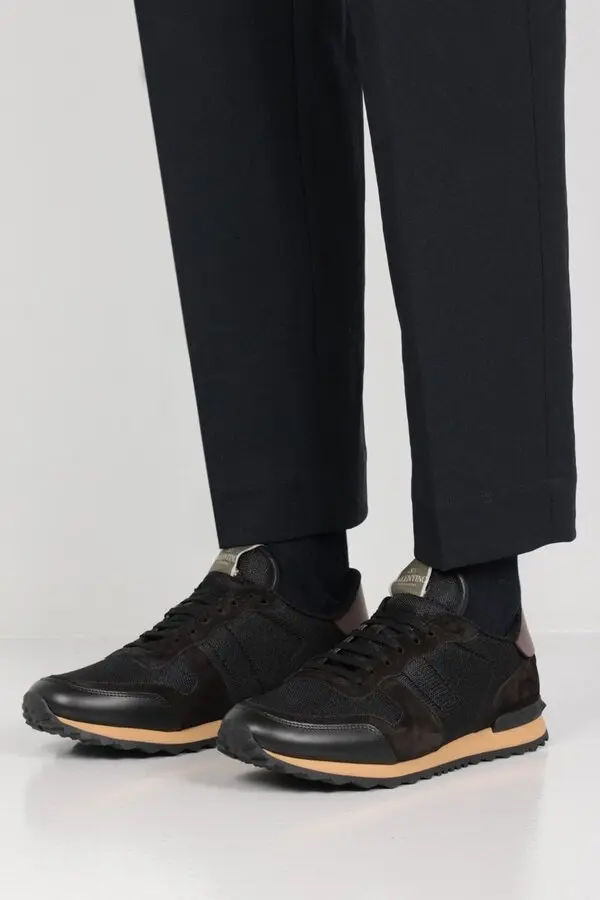 Valentino Garavani Rockrunner Low-top Sneakers - Black