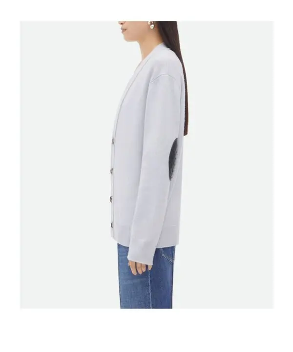 Bottega Veneta Relaxed Fit Cardigan With Intreciato Leather Patch Details - White