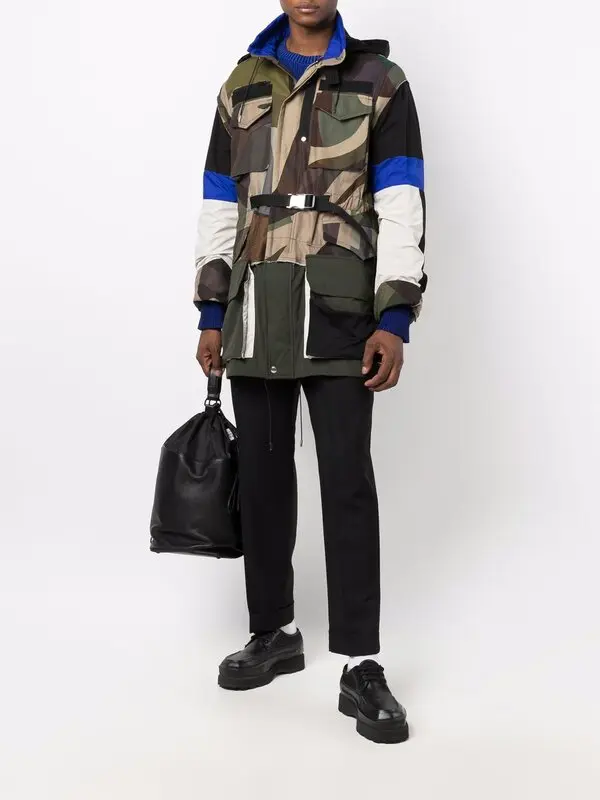 Sacai Camouflage-print Hooded Coat - Black