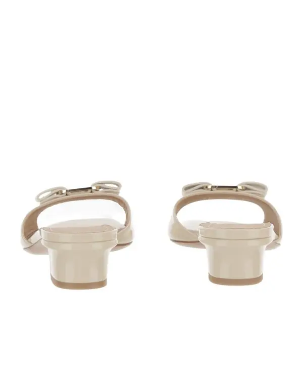 FERRAGAMO 30mm Vara Bow Slides - Amaretti