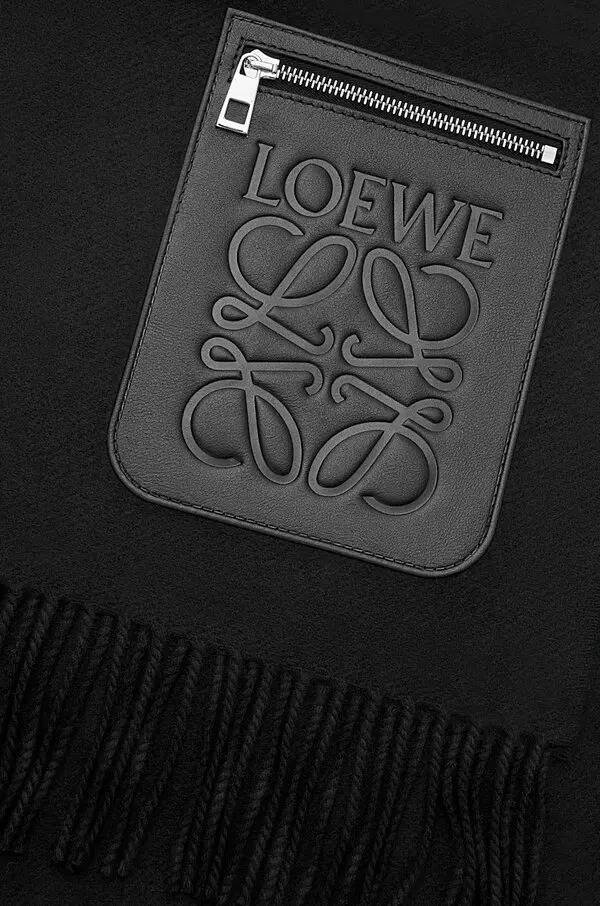 Loewe Logo-patch Fringed Scarf