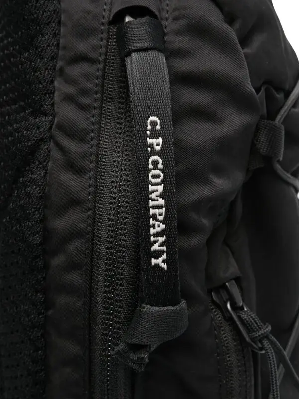 C.P. COMPANY Technical Sling Shoulder Bag