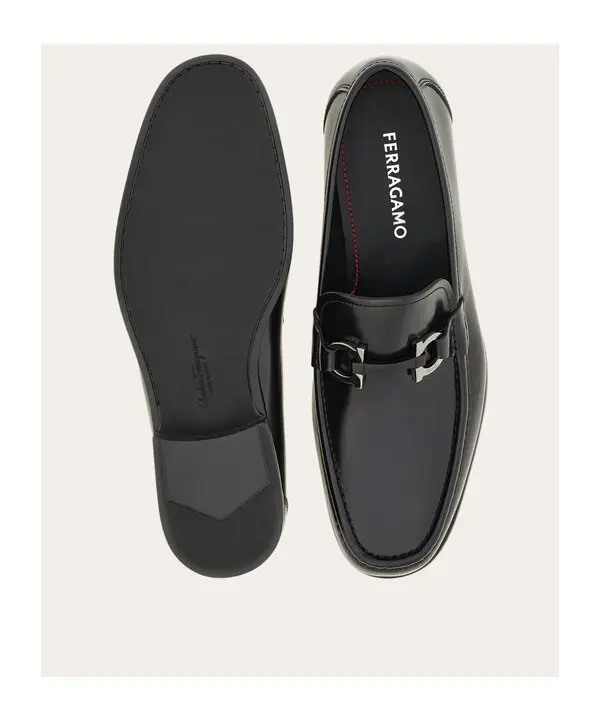 FERRAGAMO Gancini Horsebit Loafers - Black