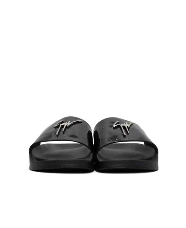 GIUSEPPE ZANOTTI Logo Detail Slides