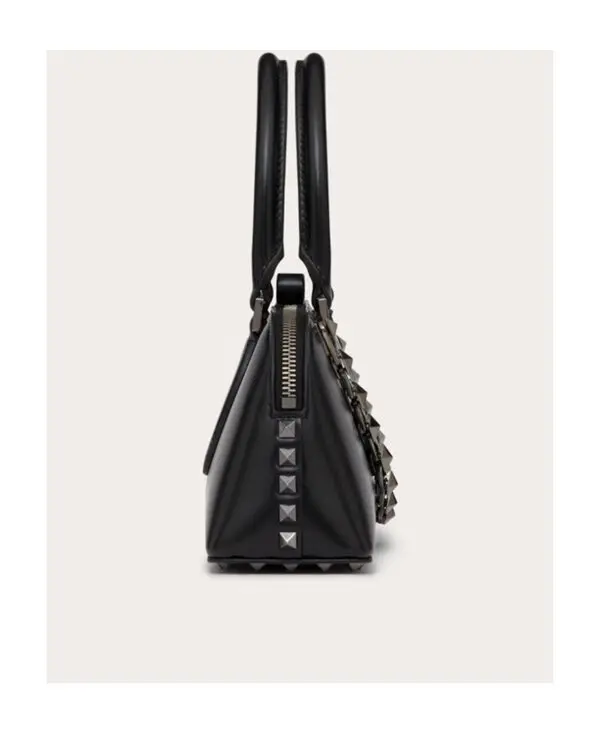 Valentino Garavani Rockstud East-west Zip-up Tote Bag - Black