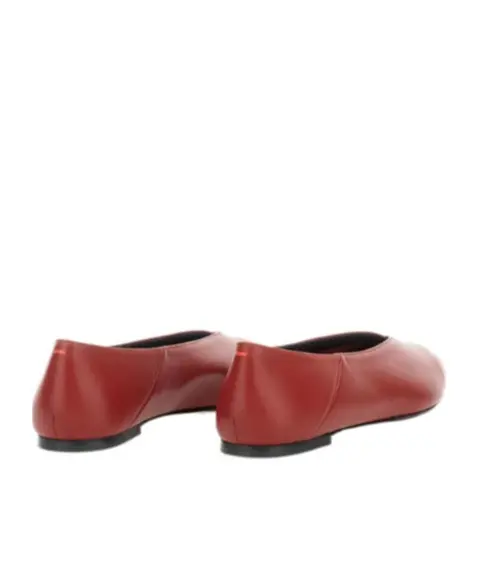 AeydĒ Moa Pointed Toe Slip-on Ballerinas - Red