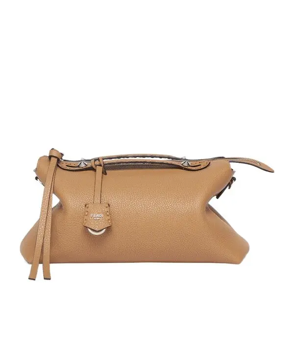 Fendi Selleria Shoulder Bag - Light Brown