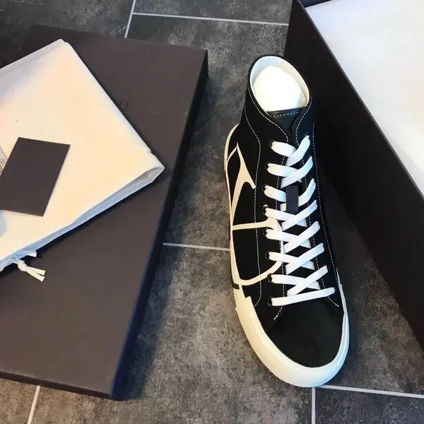 Valentino Garavani Tricks High-top Canvas Sneakers